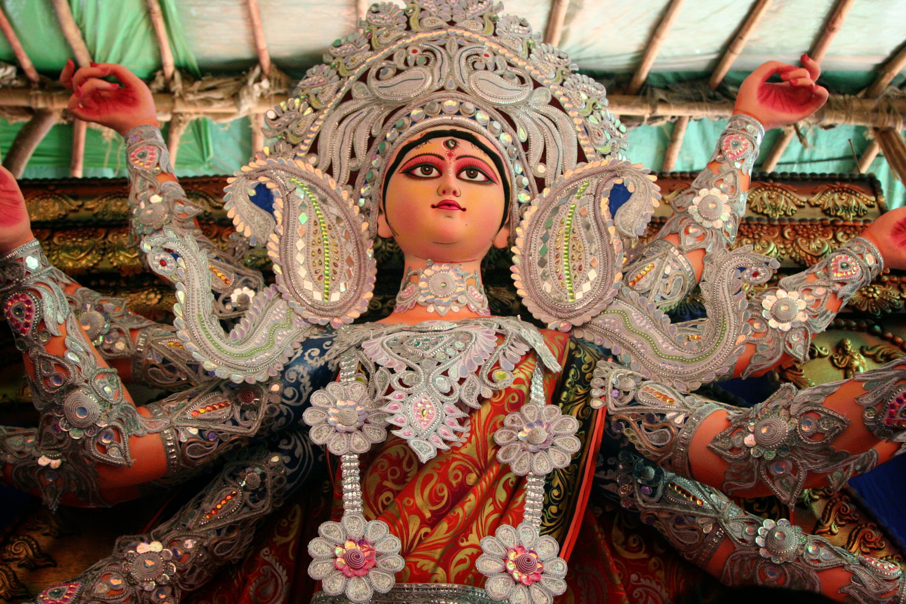 How Durga Puja Triggers a Wave of Nostalgia: A Sentimental Adventure ...
