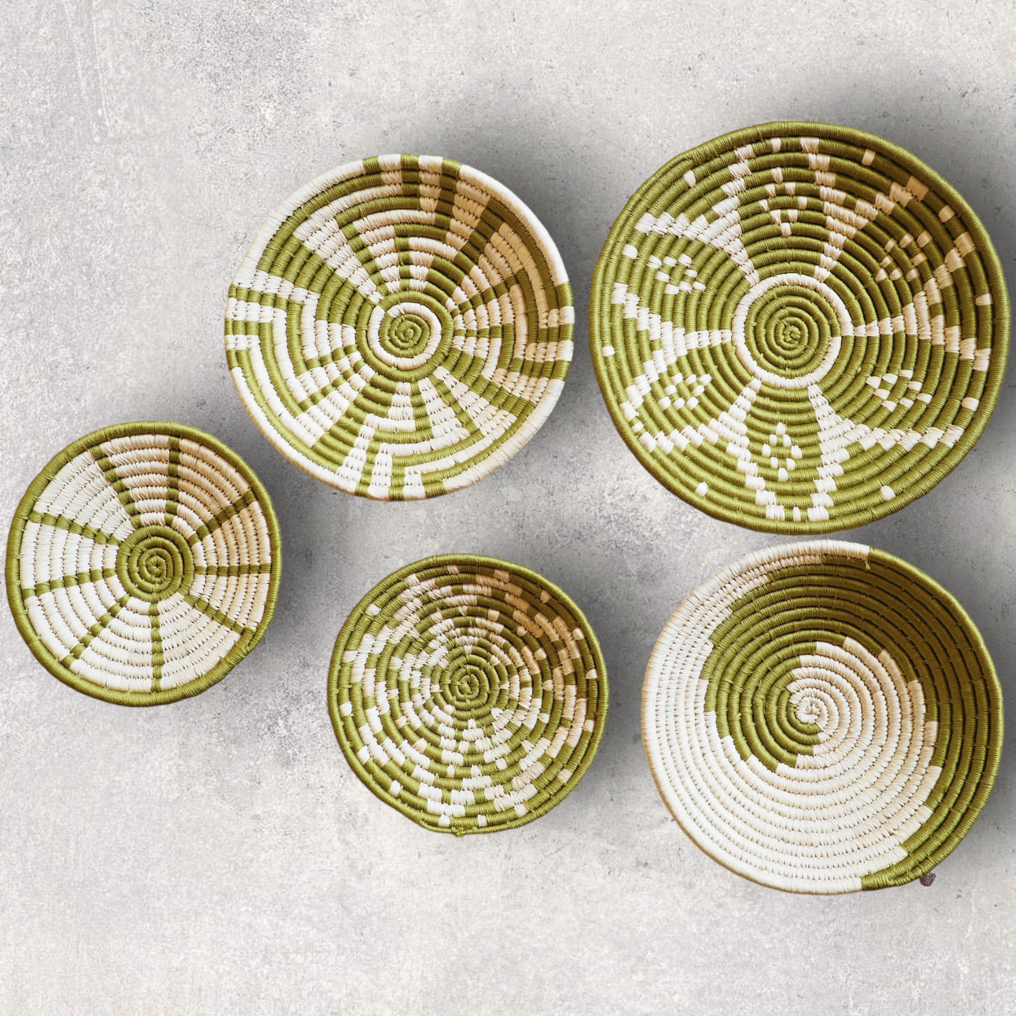 Sabai Grass Plates (Set of 5 plates) - Natural Grass - Self Help Group ...